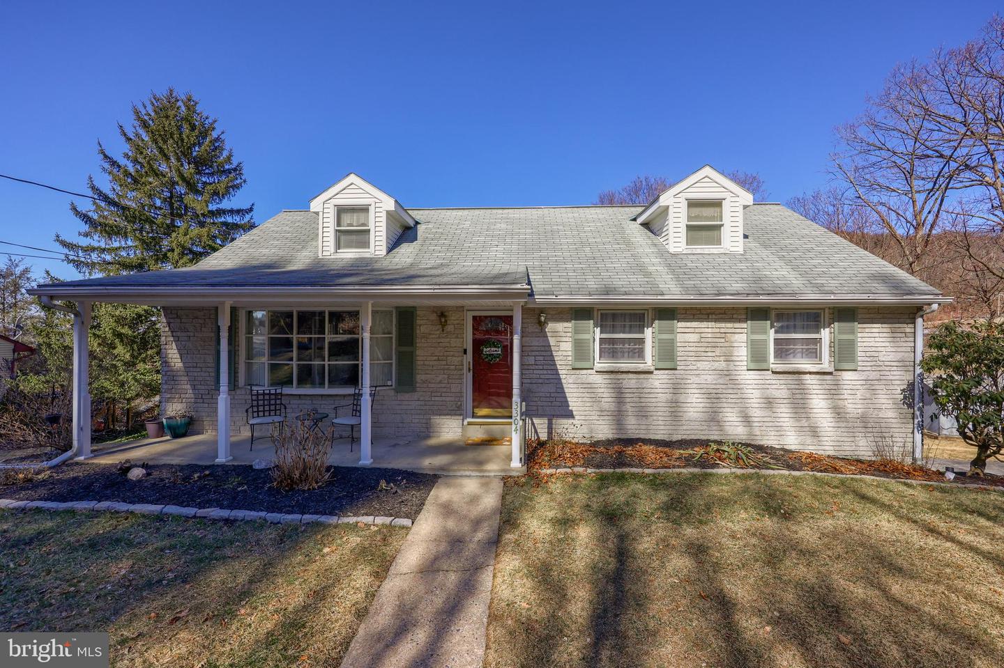 3304 Mannerchor Rd, Temple, PA 19560 - MLS PABK2054224 - Coldwell Banker