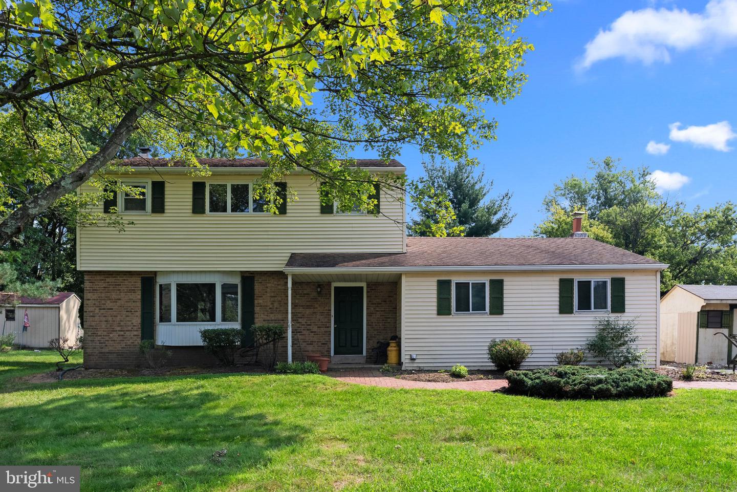 53 Falcon Dr, Chalfont, PA 18914 - MLS PABU2077350 - Coldwell Banker