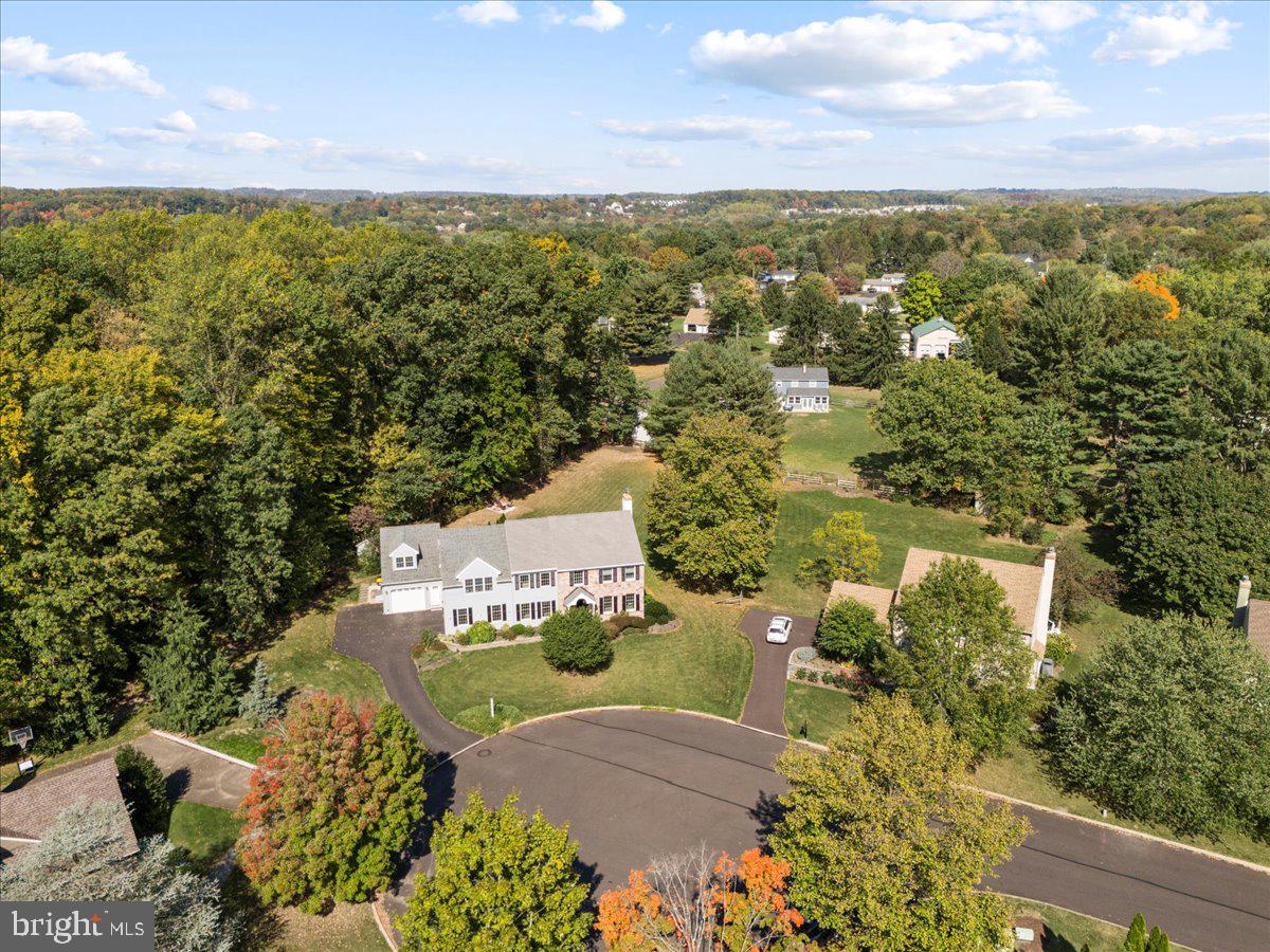 20 Tracy Dr, Doylestown, PA 18901 - MLS PABU2081044 - Coldwell Banker