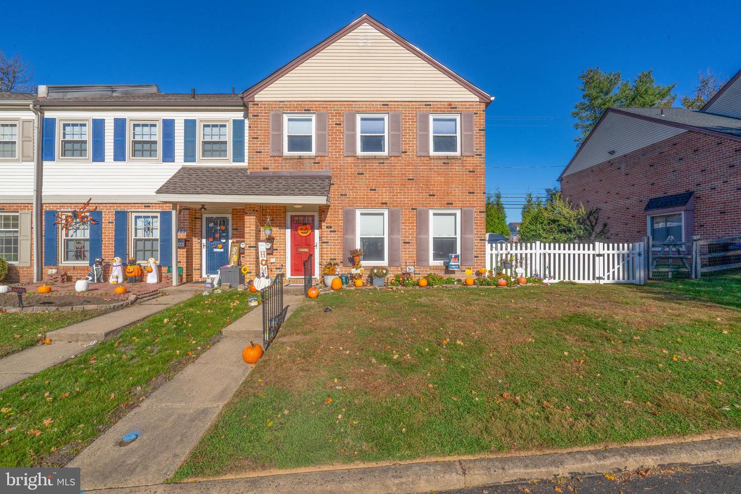 122 Garrison Ct, Langhorne, PA 19047 - MLS PABU2107598 - Coldwell Banker