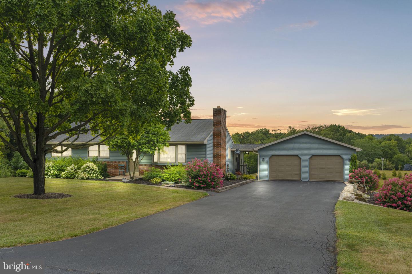 140 Green Ridge Rd, Carlisle, PA 17015 - MLS PACB2033388 - Coldwell Banker