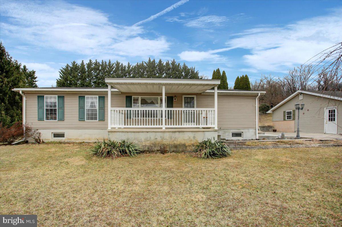 1446 Mountain Rd, Newburg, PA 17240 - MLS PACB2039848 - Coldwell Banker