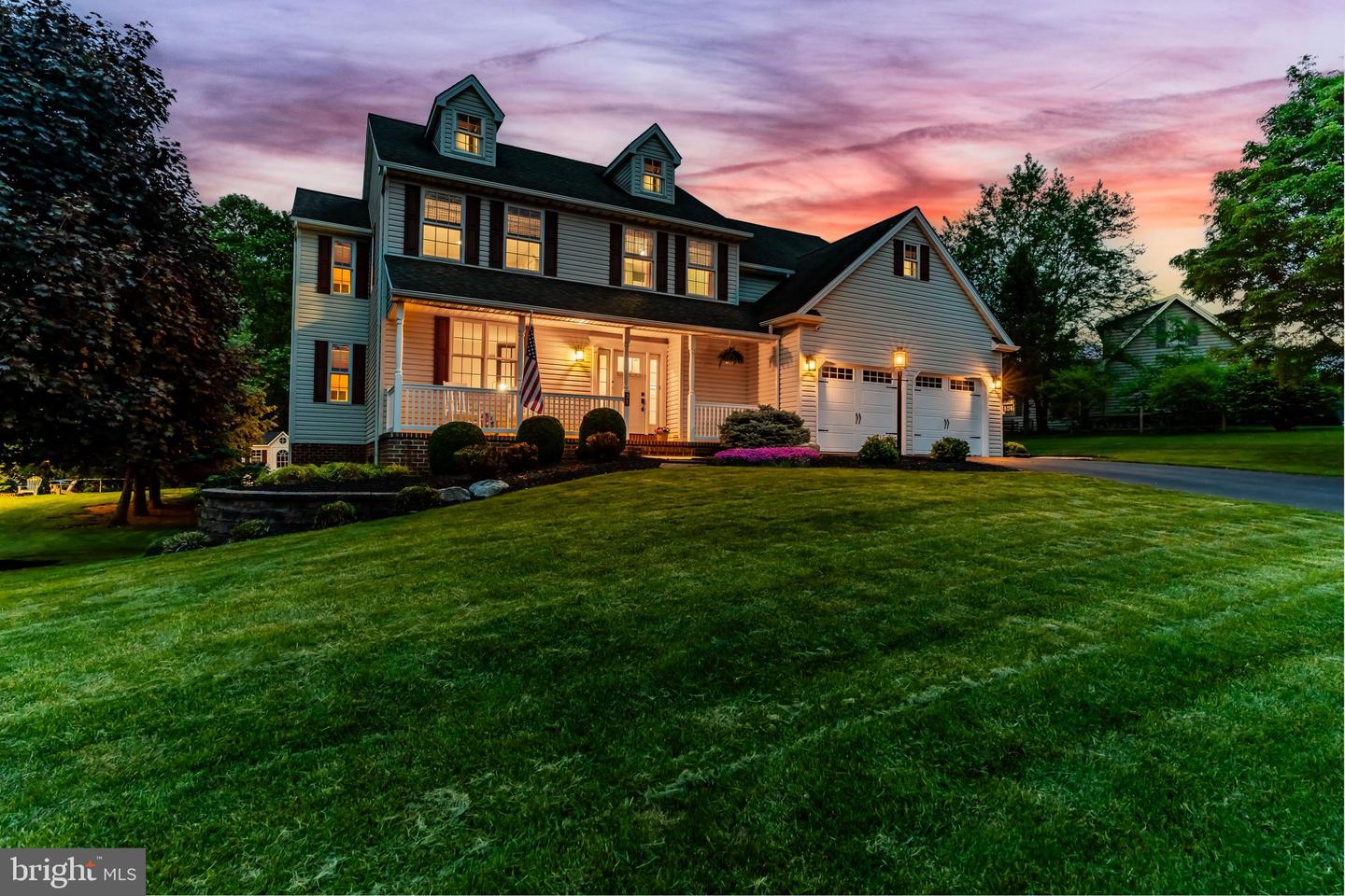 31 Silver Maple Dr, Boiling Springs, PA 17007 - MLS PACB2042010 ...