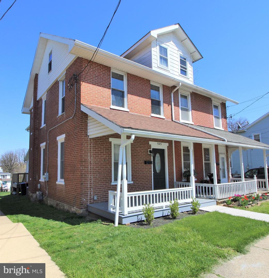 545 Market St, Oxford, PA 19363 - MLS PACT2042932 - Coldwell Banker