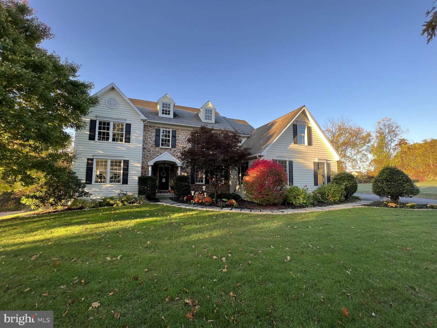 709 Orchard Valley Rd, Chester Springs, PA 19425 - MLS PACT2044836 ...