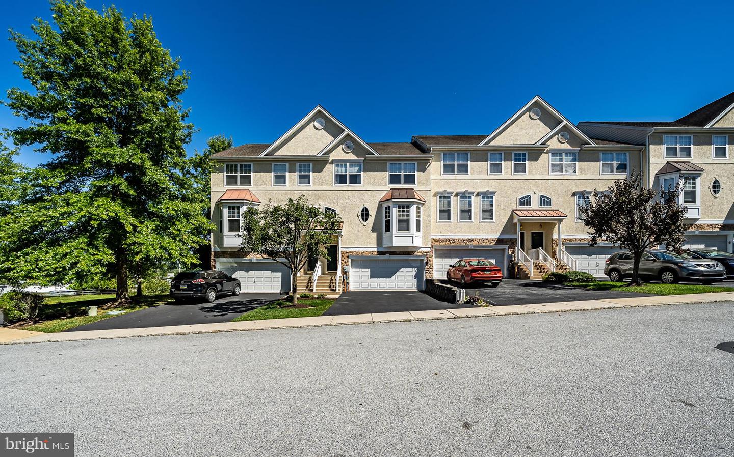 2712 Stockley Ln, Downingtown, PA 19335 - MLS PACT2052686 - Coldwell Banker