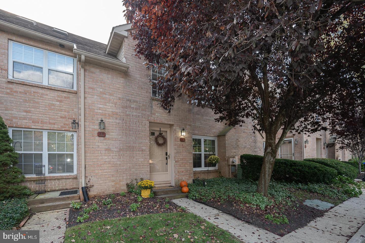 13 Rampart Dr, Chesterbrook, PA 19087 - MLS PACT2054642 - Coldwell Banker