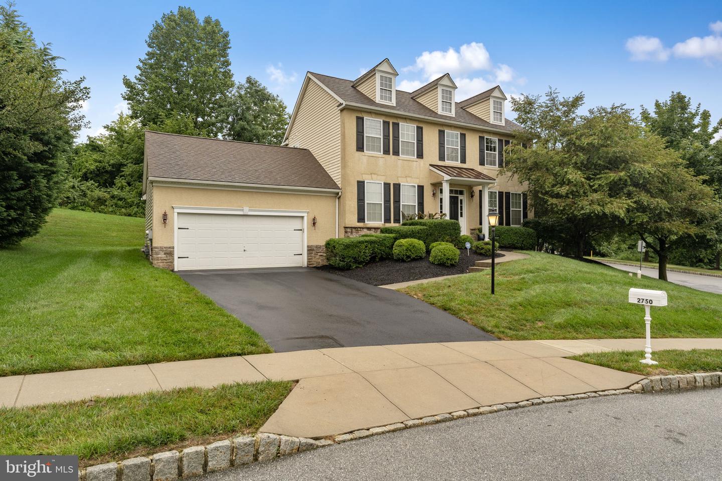 2750 Stockley Ln, Downingtown, PA 19335 - MLS PACT2072006 - Coldwell Banker