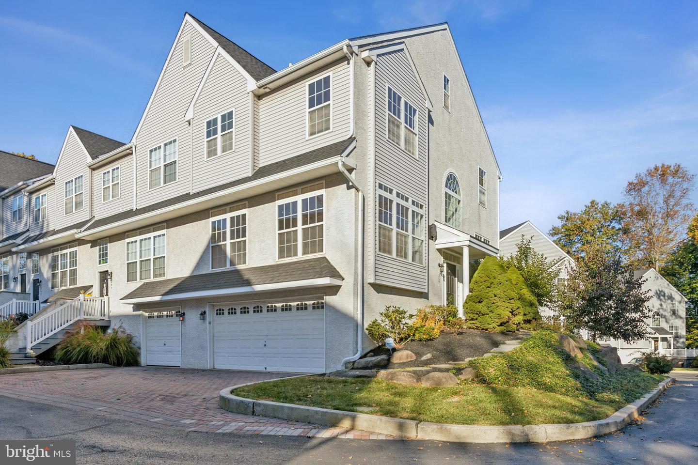 209 Debaptiste Ln, West Chester, PA 19382 - MLS PACT2085774 - Coldwell Banker