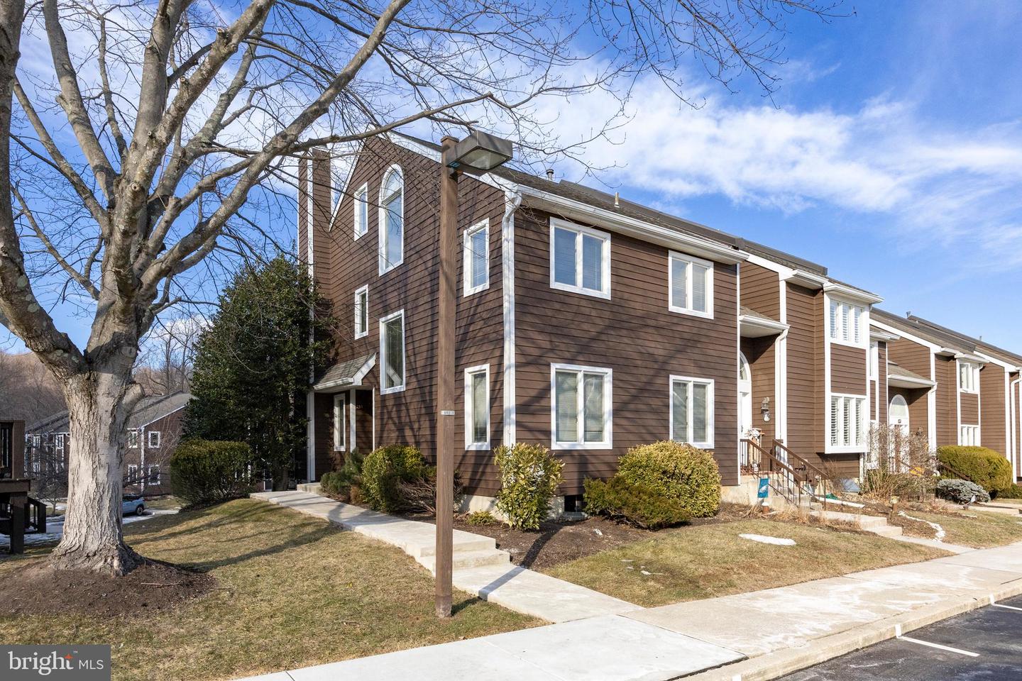 281 Fox Run, Exton, PA 19341 - MLS PACT2087298 - Coldwell Banker