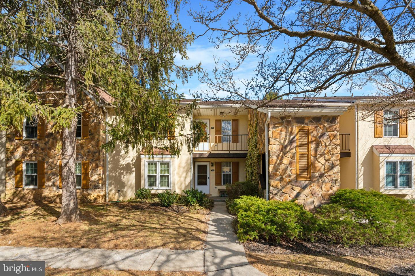 192 Valley Stream Ln, Chesterbrook, PA 19087 - MLS PACT2092570 ...