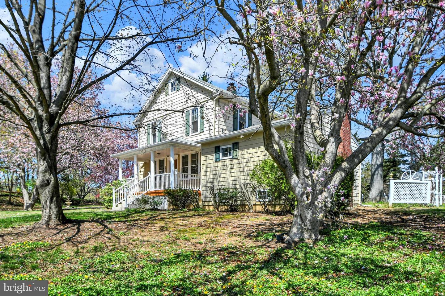 135 Chatwood Ave, West Chester, PA 19382 - MLS PACT2095968 - Coldwell ...