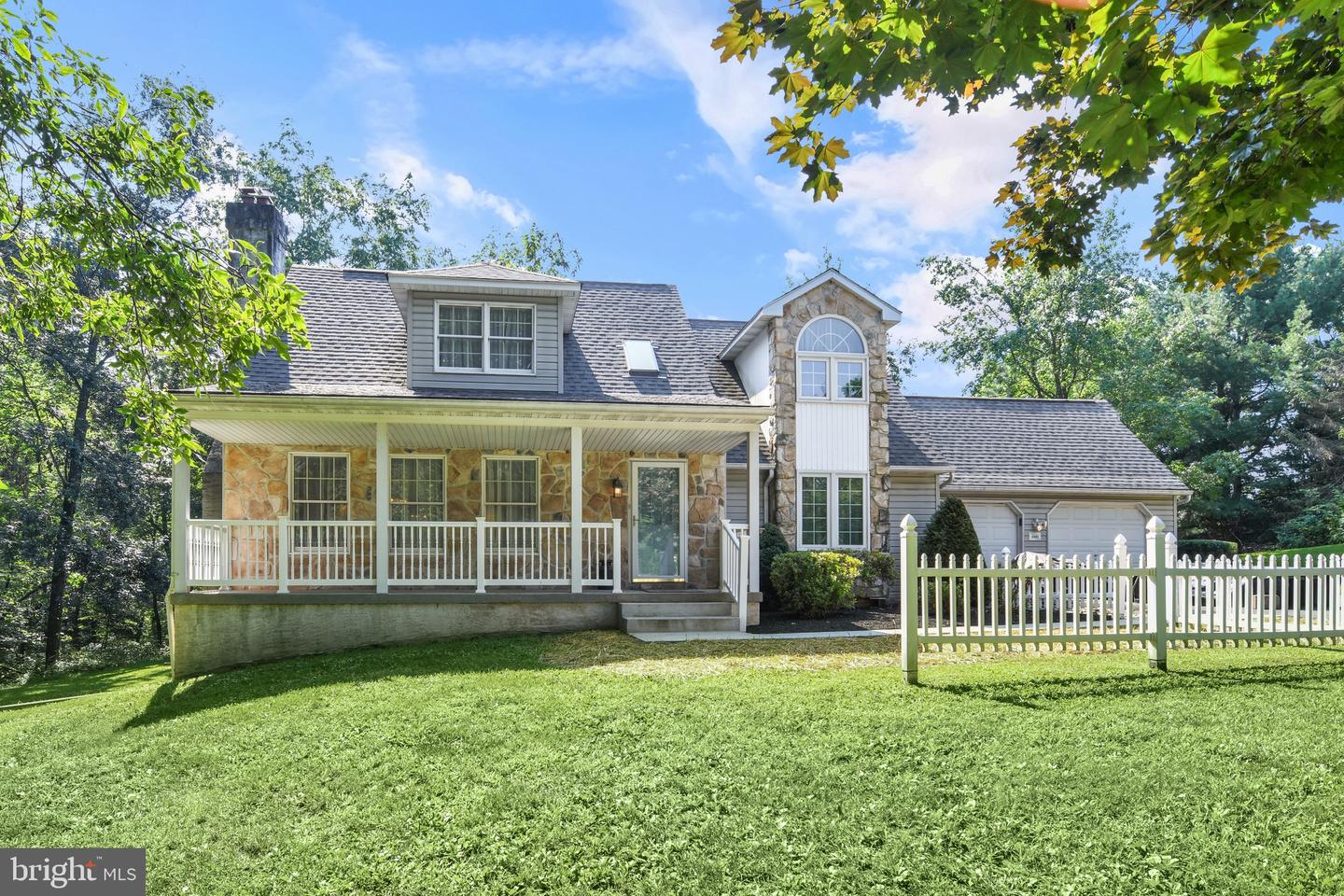 400 Reitnour Rd, Spring City, PA 19475 - MLS PACT2104550 - Coldwell Banker