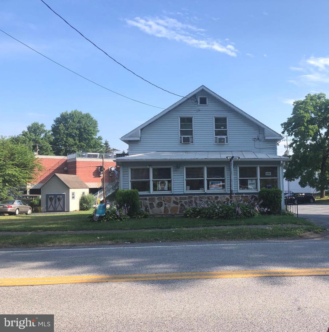 3812 Locust Ln, Harrisburg, PA 17109 - MLS PADA2014592 - Coldwell Banker