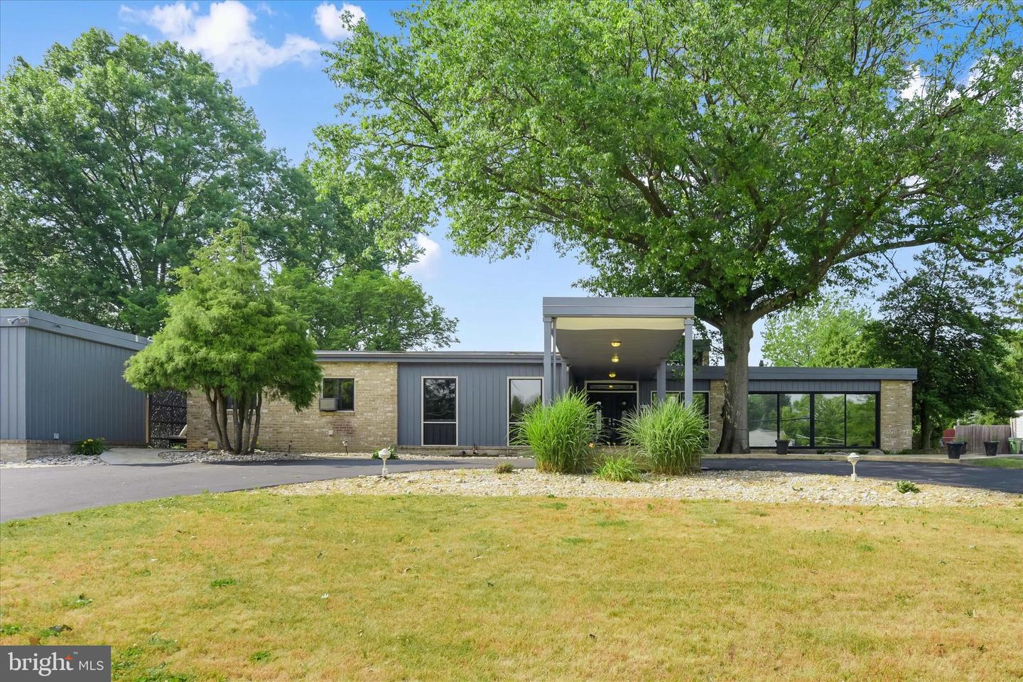 1624 Mitchell Rd, Harrisburg, PA 17110 - MLS PADA2024044 - Coldwell Banker