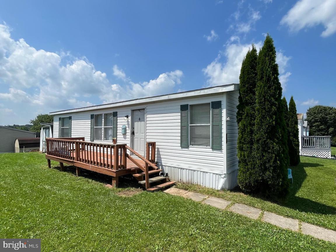 341 Waco Dr, Grantville, PA 17028 - MLS PADA2026634 - Coldwell Banker