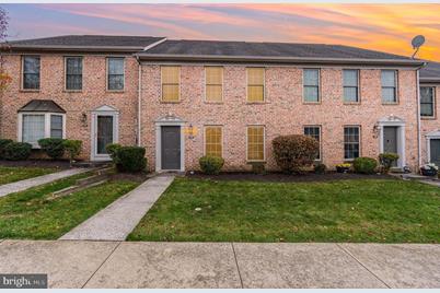 218 Saddle Ridge Dr, Harrisburg, PA 17110 - MLS PADA2029006 - Coldwell ...