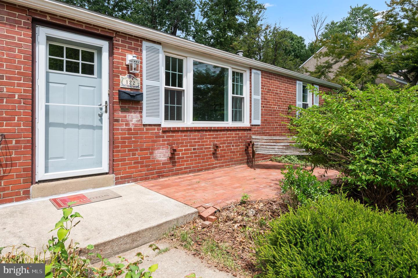 122 Harmil Rd, Broomall, PA 19008 - MLS PADE2071606 - Coldwell Banker