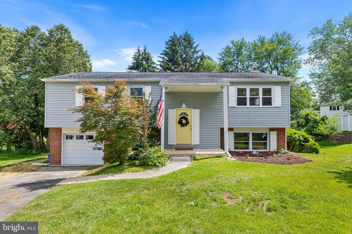 742 Goodale Dr, Aston, PA 19014 - MLS PADE2093260 - Coldwell Banker