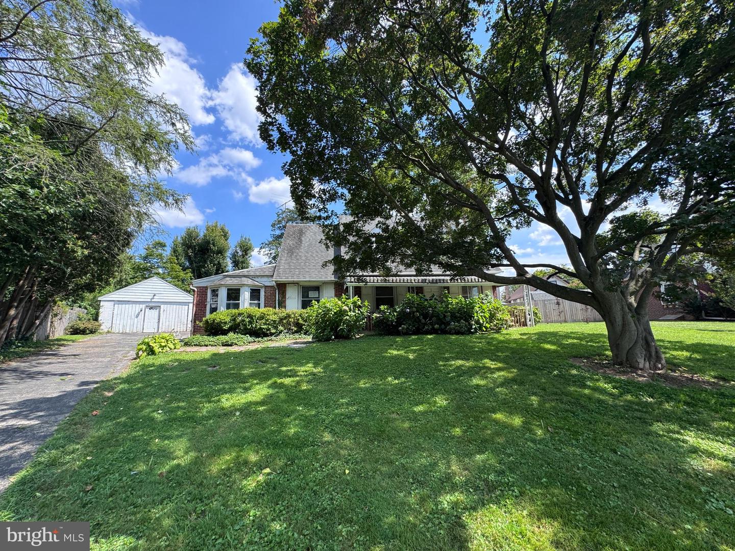 107 Ivy Rock Ln, Havertown, PA 19083 - MLS PADE2097718 - Coldwell Banker