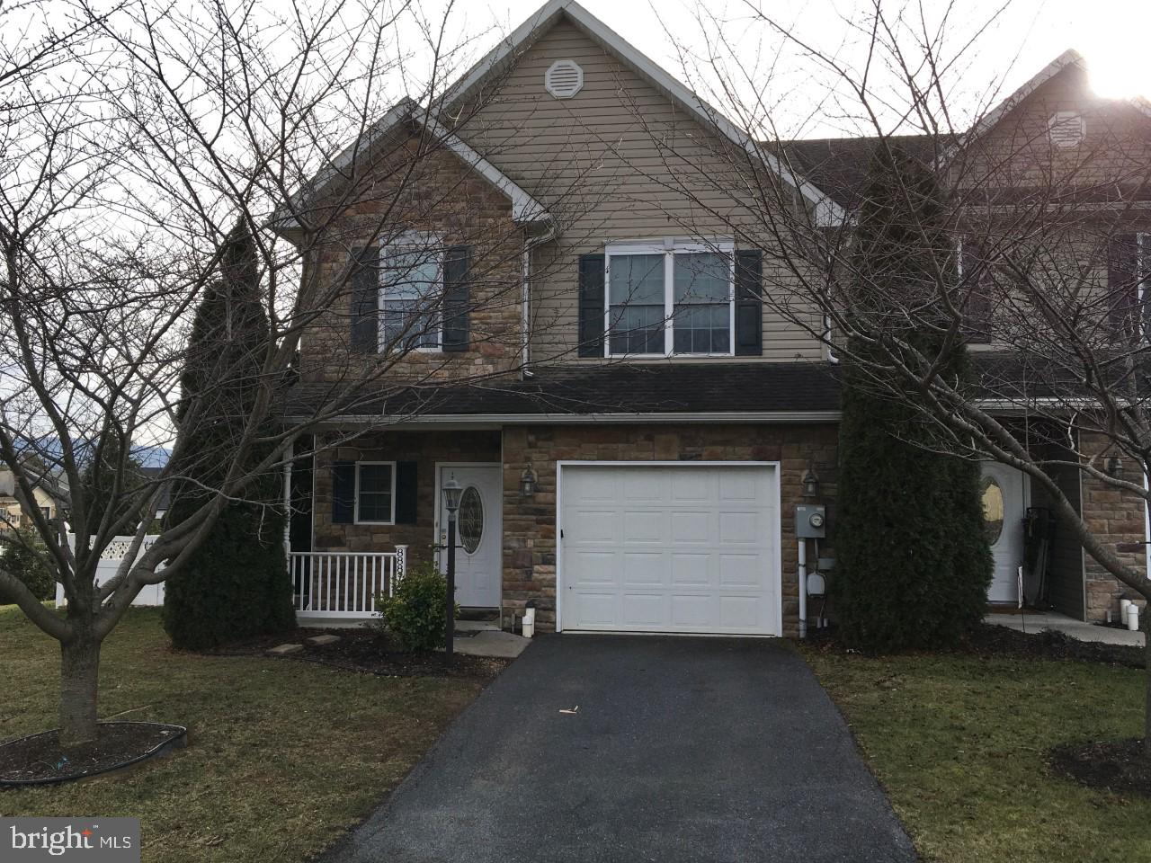 8887 Casper Dr, Waynesboro, PA 17268 - MLS PAFL2011080 - Coldwell Banker