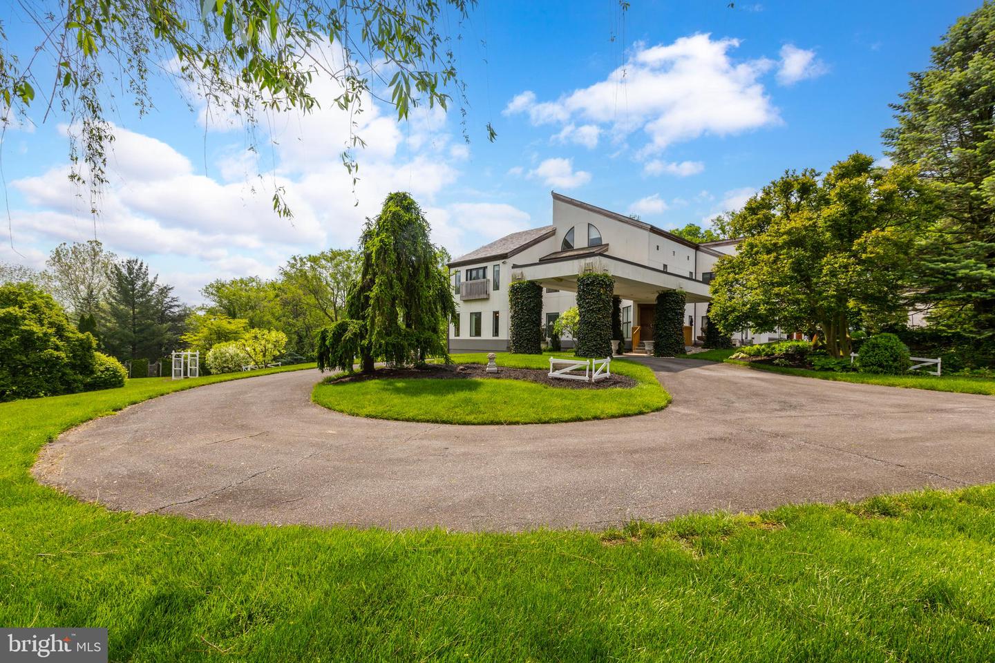 1880 Millport Rd, Lancaster, PA 17602 - MLS PALA2024626 - Coldwell Banker