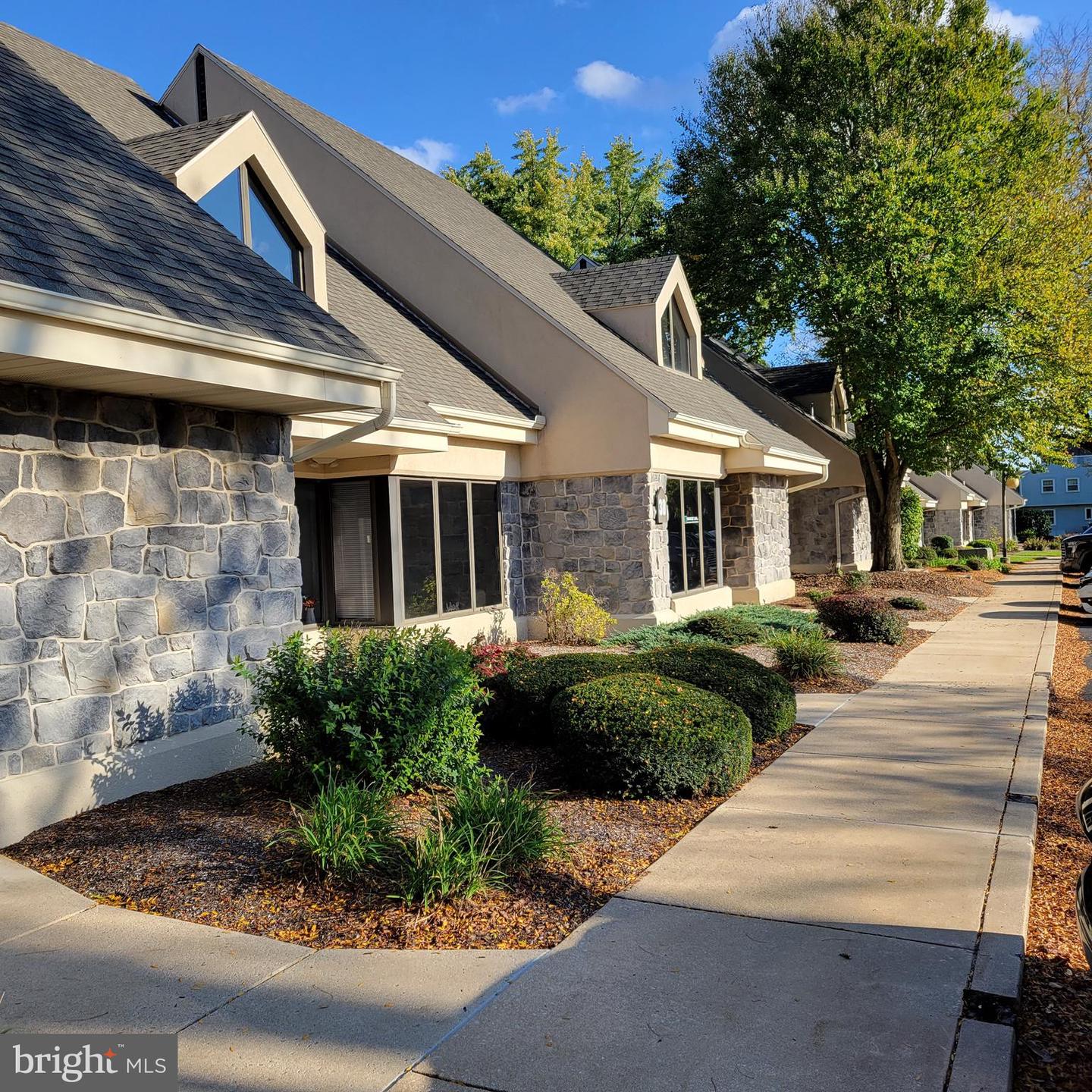 30B E Roseville Rd, Lancaster, PA 17601 - MLS PALA2042074 - Coldwell Banker