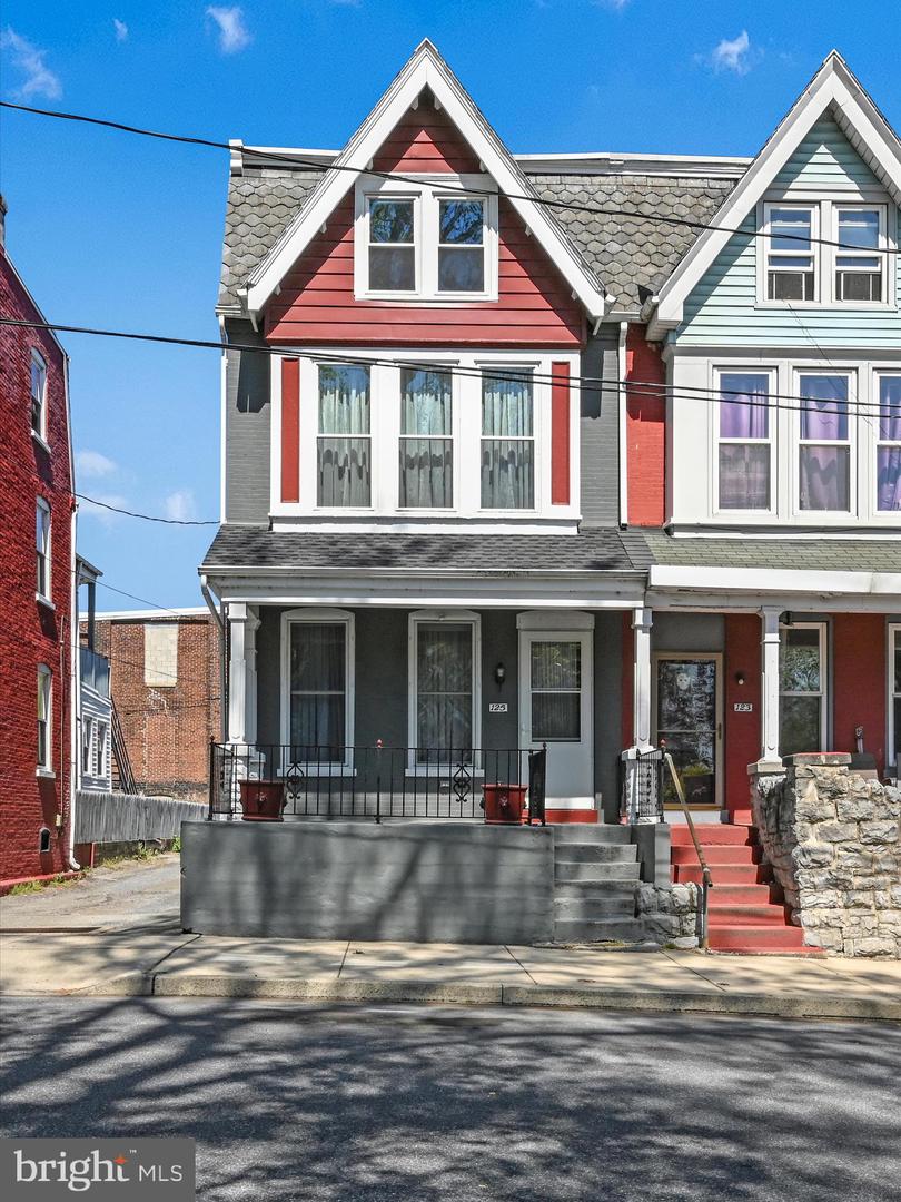 125 N 2nd St, Columbia, PA 17512 - MLS PALA2050044 - Coldwell Banker