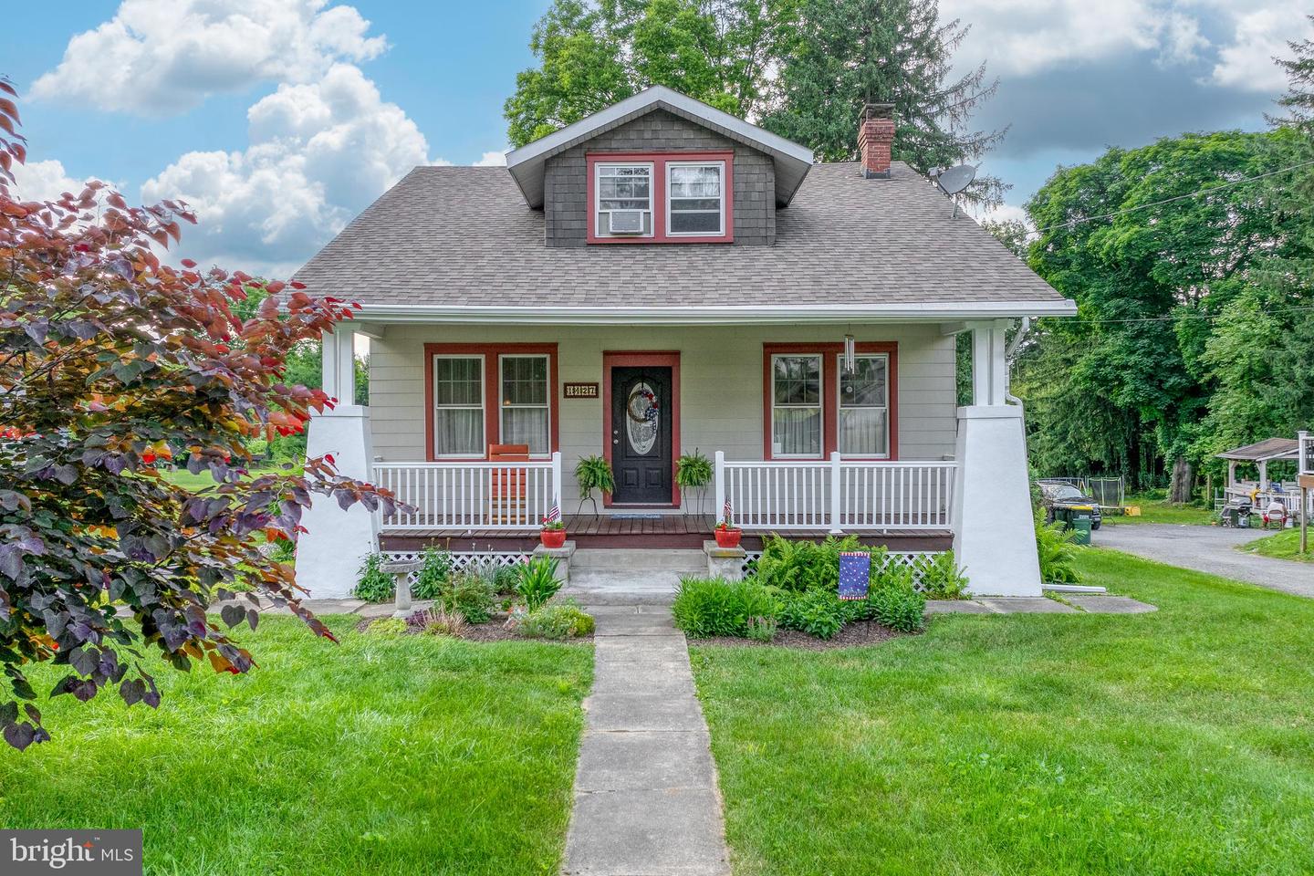 1427 New Holland Pike, Lancaster, PA 17601 - MLS PALA2051272 - Coldwell ...