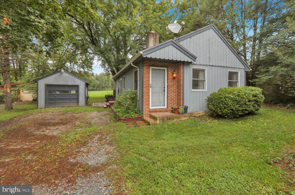 711 Bean Hill Rd, Lancaster, PA 17603 - MLS PALA2057908 - Coldwell Banker