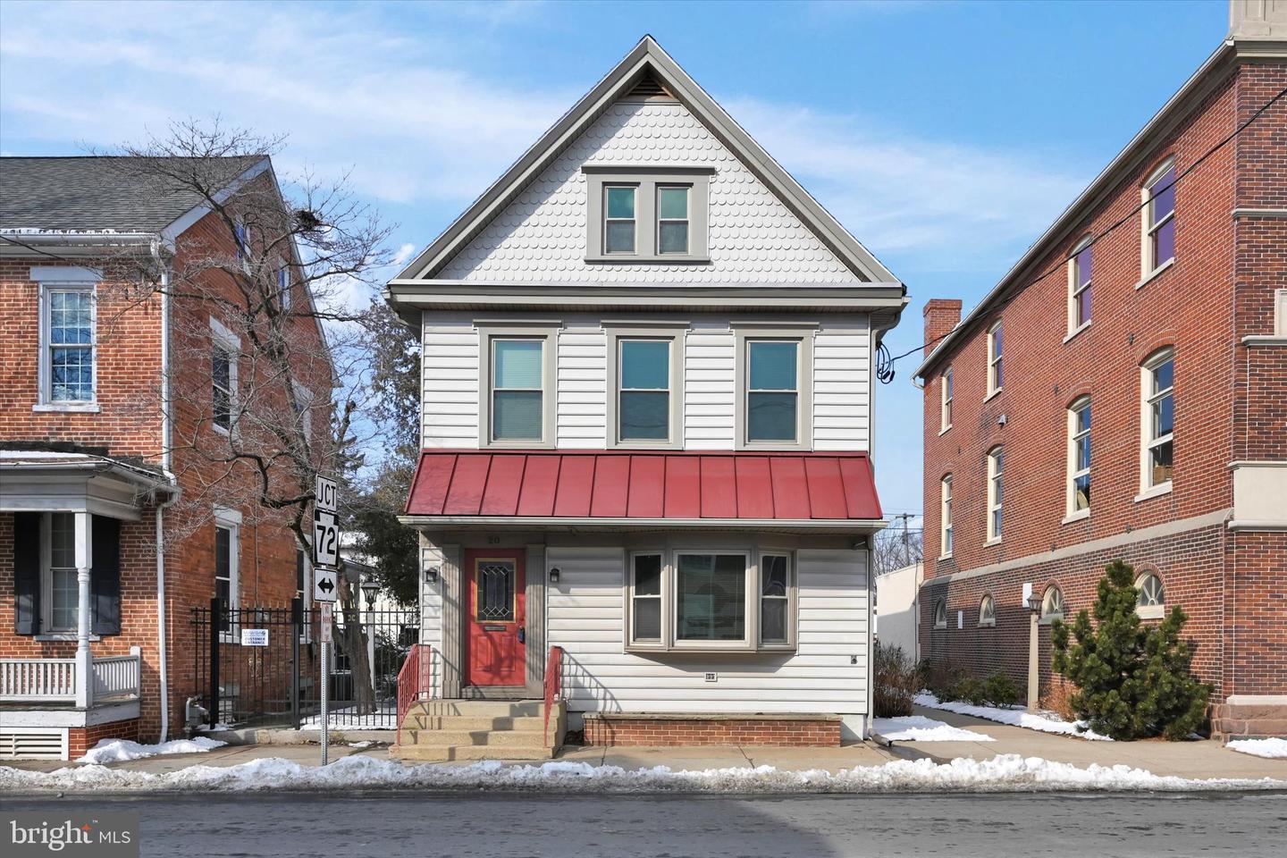 20 E High St, Manheim, PA 17545 - MLS PALA2063528 - Coldwell Banker