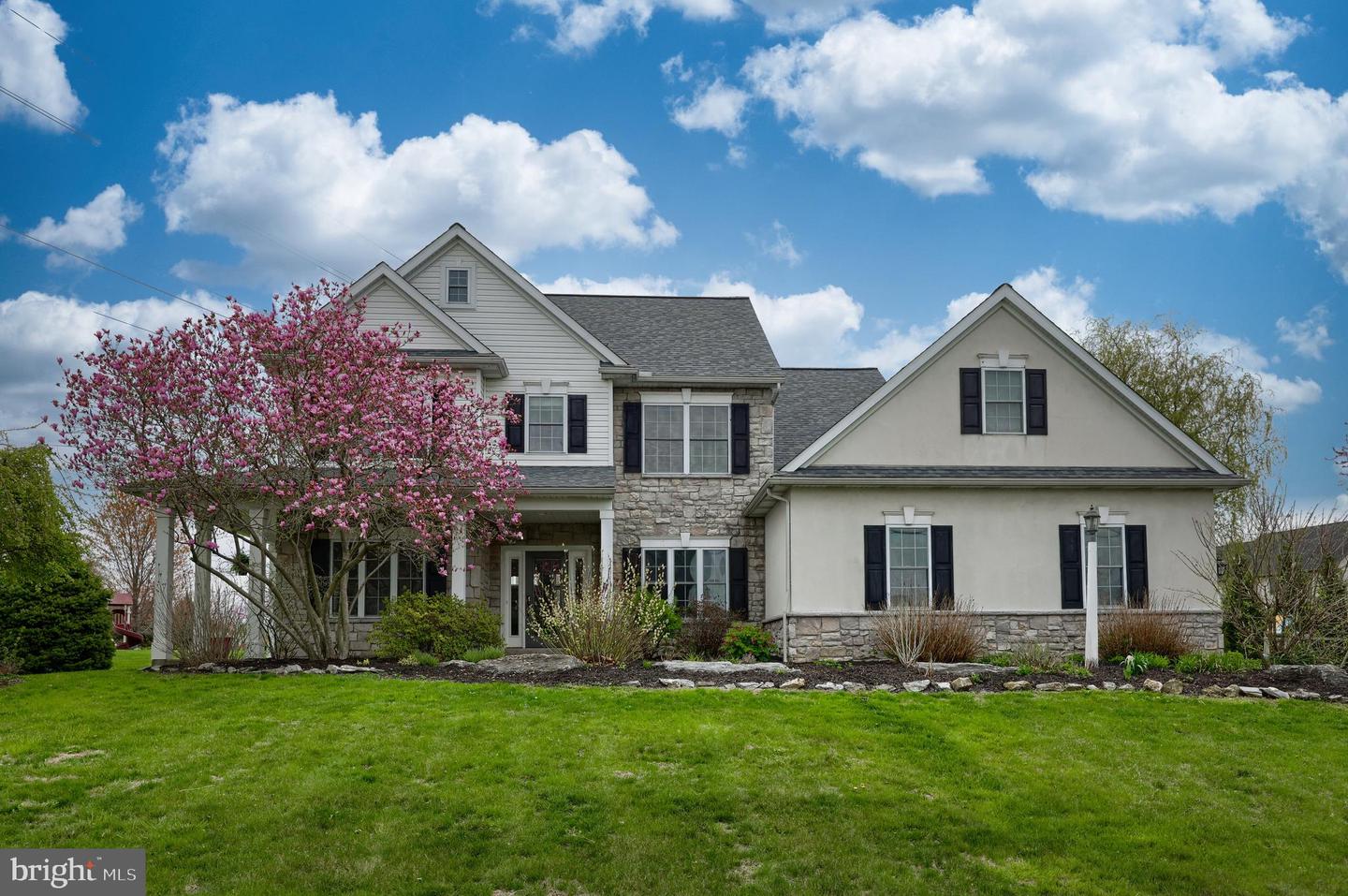 1860 Windy Hill Rd, Lancaster, PA 17602 - MLS PALA2064328 - Coldwell Banker