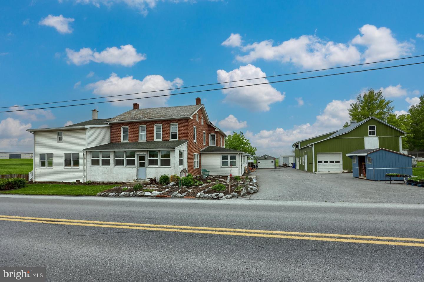 706 N Shirk Rd, New Holland, PA 17557 - MLS PALA2069598 - Coldwell Banker
