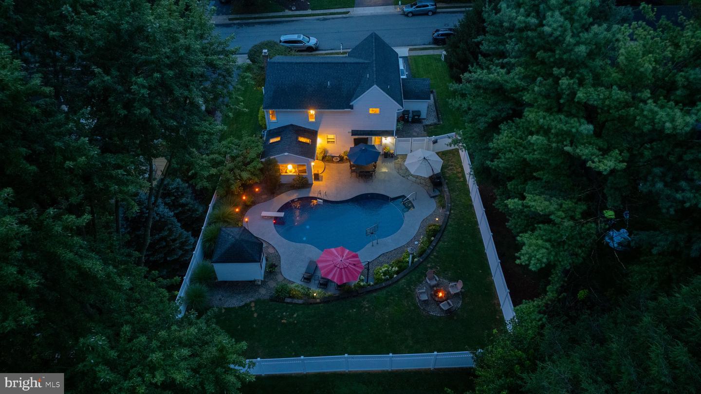 2313 Bob White Ln, Lancaster, PA 17601 - MLS PALA2074780 - Coldwell Banker