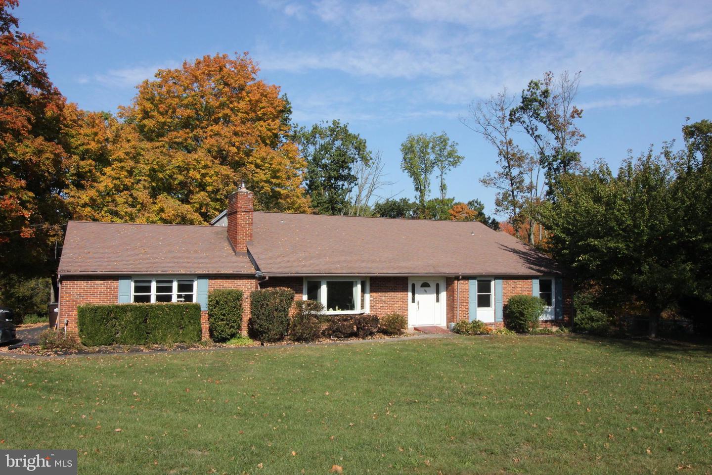 857 Cross Rd, Lederach, PA 19450 - MLS PAMC2130838 - Coldwell Banker