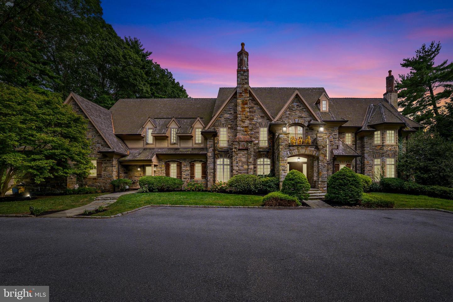 909 Waverly Rd, Bryn Mawr, PA 19010 - MLS PAMC2159290 - Coldwell Banker