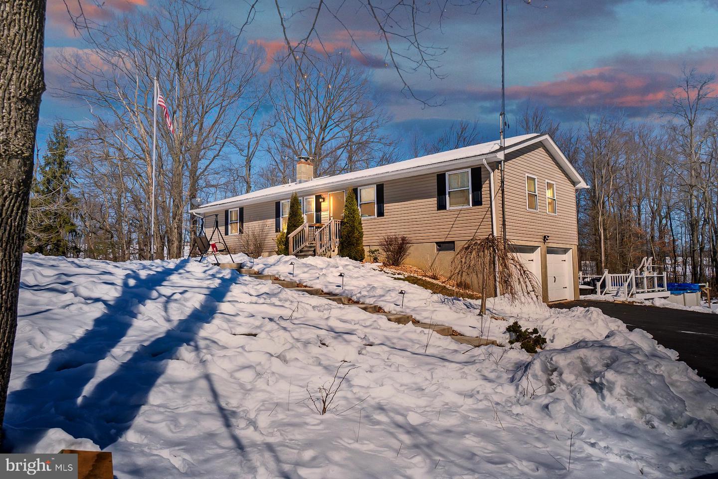 726 N Summit Rd, Bath, PA 18014 - MLS PANH2005254 - Coldwell Banker