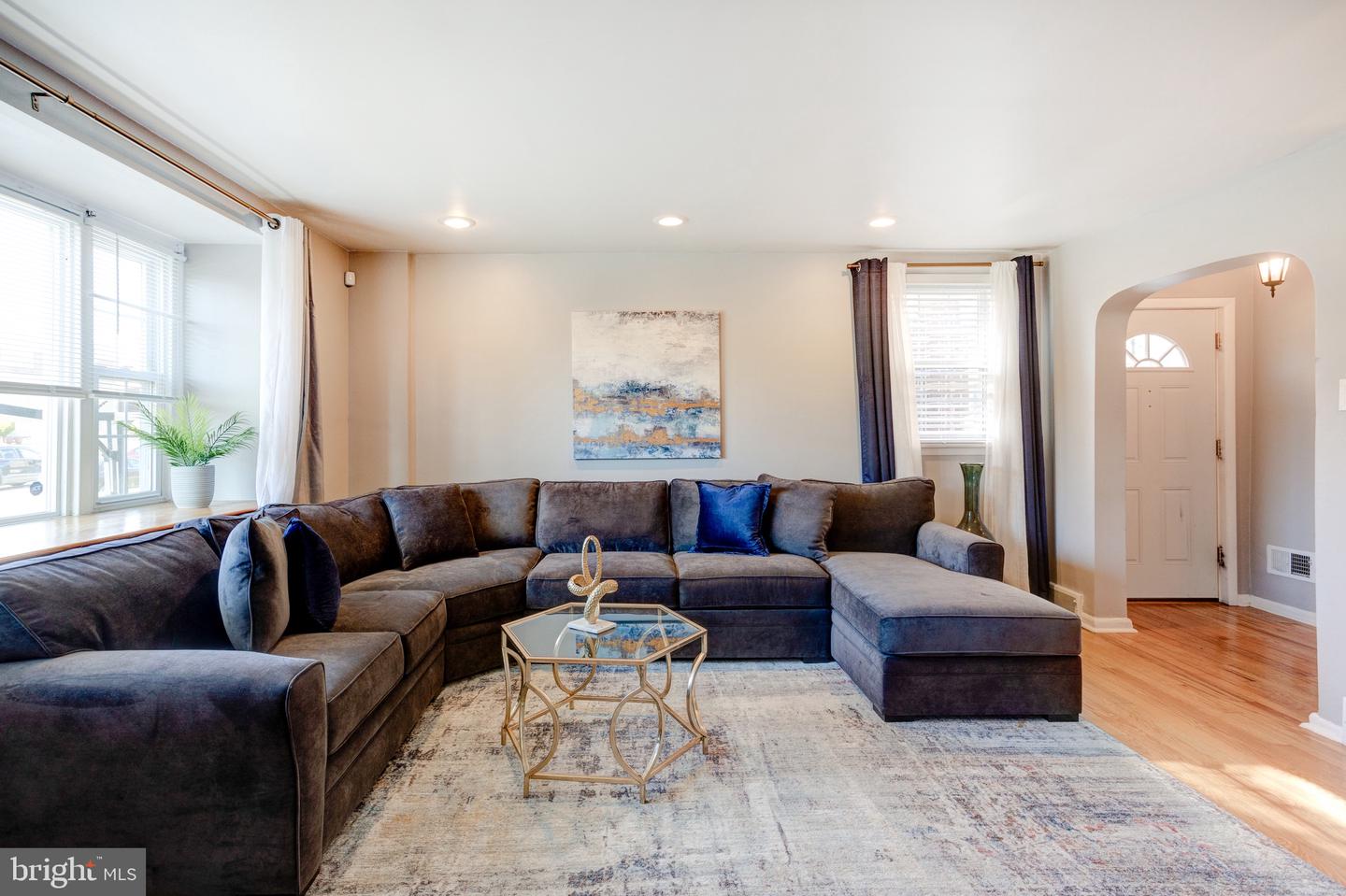 1114 E Durham St, Philadelphia, PA 19150 - MLS PAPH2172768 - Coldwell ... 1114 E Durham St, Philadelphia, PA 19150 - MLS PAPH2172768 - Coldwell ...
