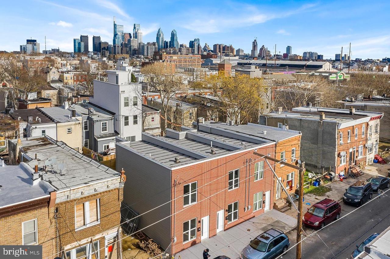 2641 Reed St, Philadelphia, PA 19146 - MLS PAPH2179200 - Coldwell Banker