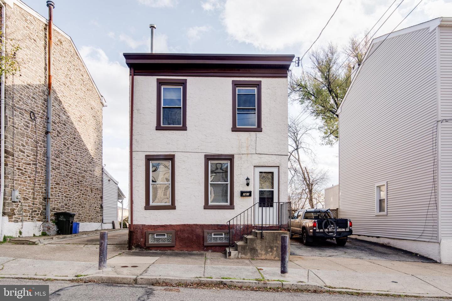 161 Fountain St, Philadelphia, PA 19127 - MLS PAPH2181426 - Coldwell Banker
