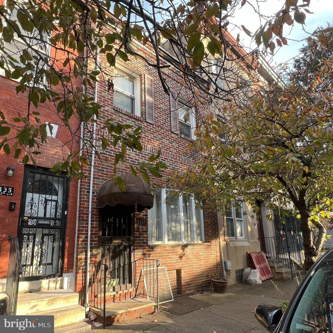 1137 S 13th St, Philadelphia, PA 19147 - MLS PAPH2182910 - Coldwell Banker