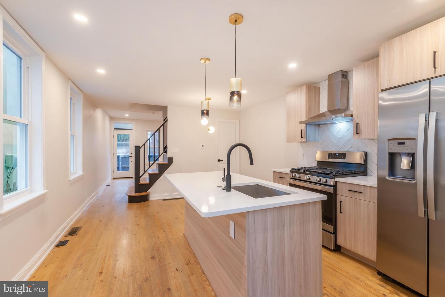 2233 Cedar St, Philadelphia, PA 19125 - MLS PAPH2191738 - Coldwell Banker