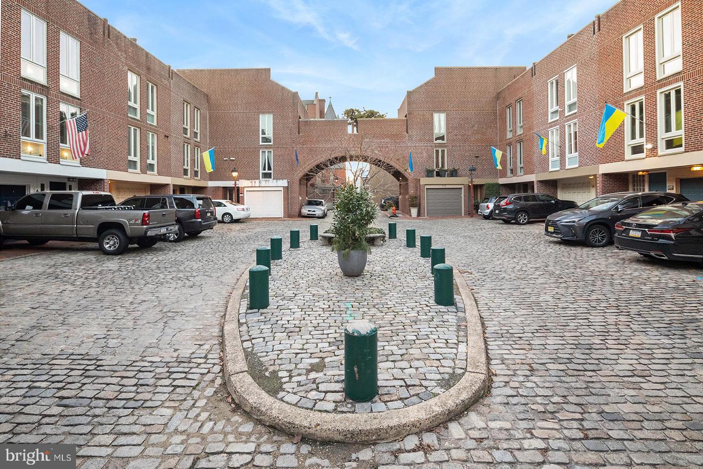 503 Addison Ct, Philadelphia, PA 19147 - MLS PAPH2207408 - Coldwell Banker