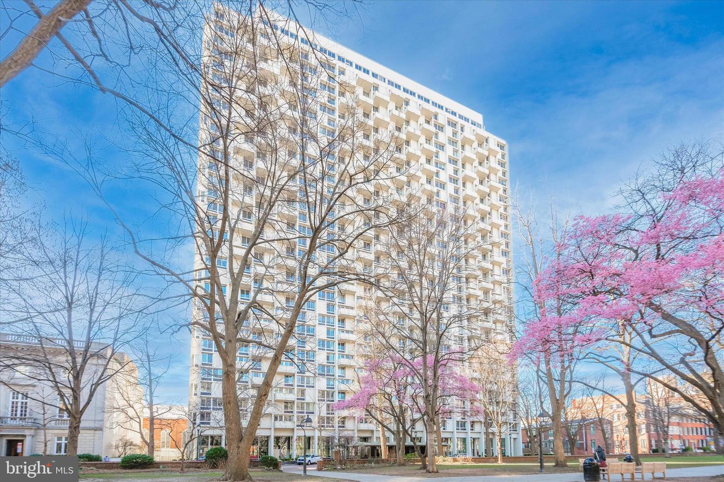 604 S Washington Square #408, Philadelphia, PA 19106 - MLS PAPH2207898 ...