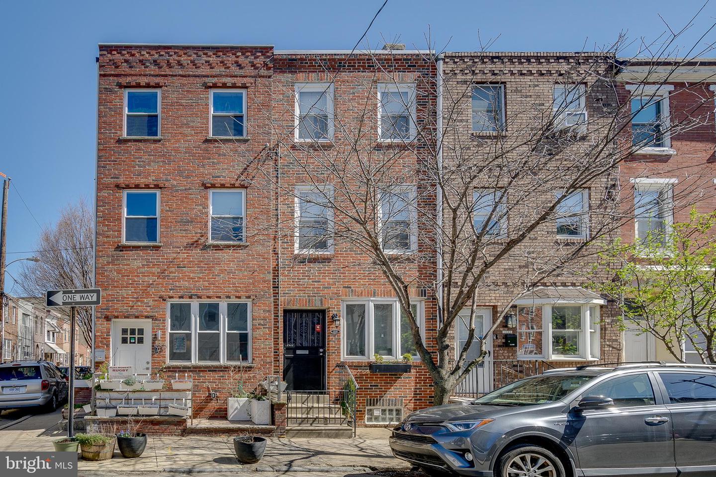1335 S 7th St, Philadelphia, PA 19147 - MLS PAPH2218794 - Coldwell Banker