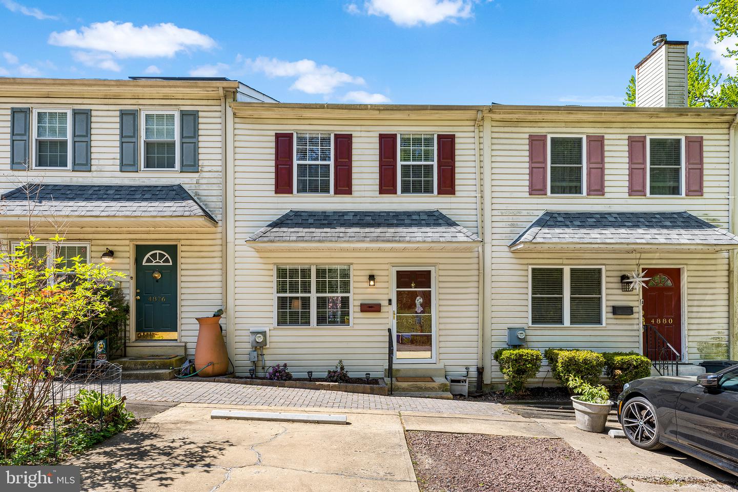 4878 Smick St, Philadelphia, PA 19127 - MLS PAPH2227212 - Coldwell Banker