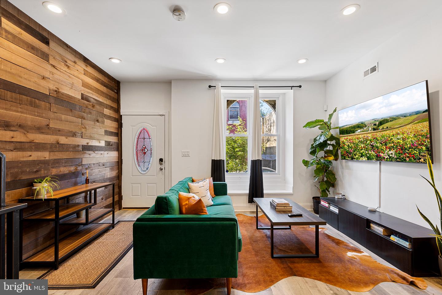 2233 Fontain St, Philadelphia, PA 19121 - MLS PAPH2227230 - Coldwell Banker