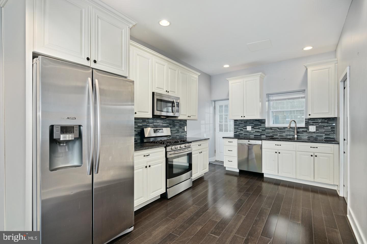 1834 Sepviva St, Philadelphia, PA 19125 - MLS PAPH2258172 - Coldwell Banker