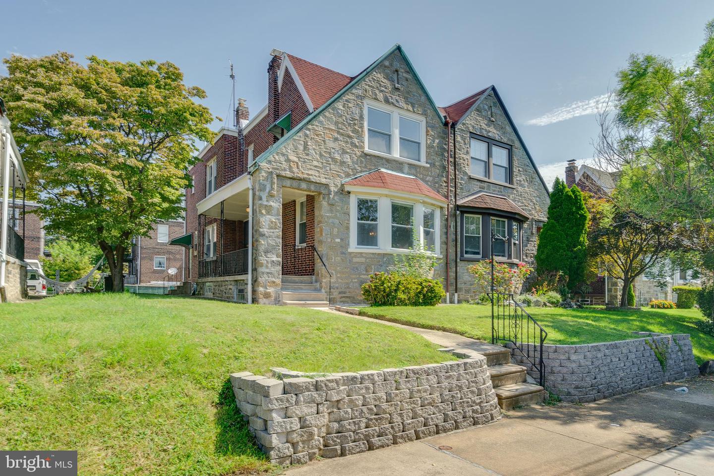 825 Knorr St, Philadelphia, PA 19111 - MLS PAPH2272324 - Coldwell Banker