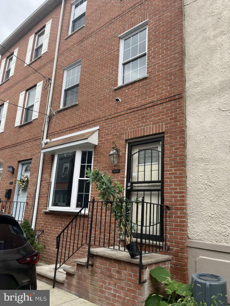 1345 E Hewson St, Philadelphia, PA 19125 - MLS PAPH2279282 - Coldwell ...